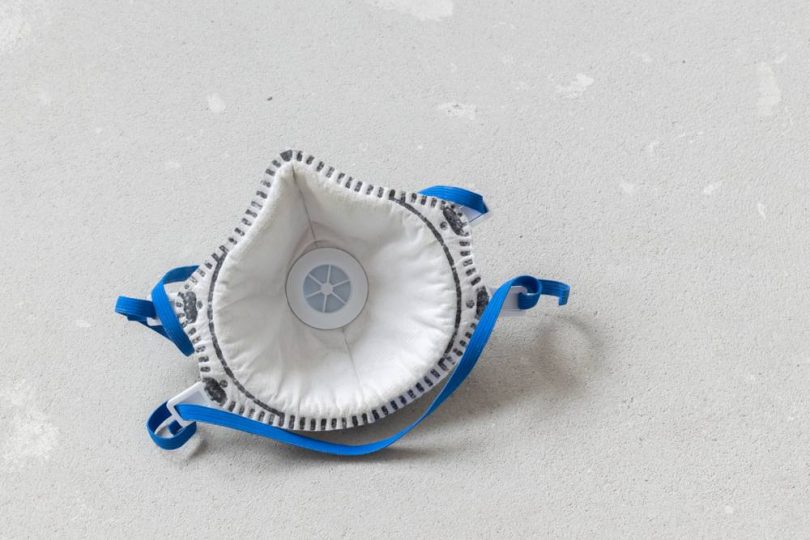 How to Wear A Dust Mask: Dos & Don'ts